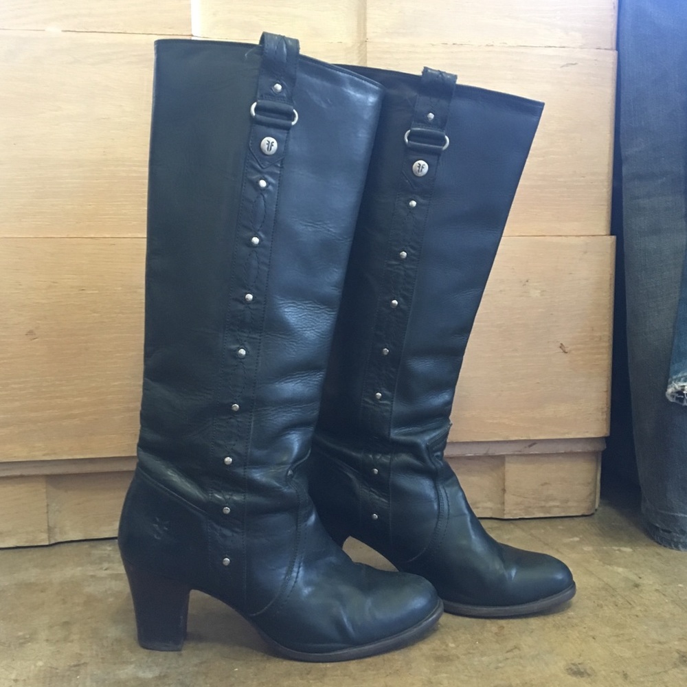 Frye Fiona Stitch Black Leather Tall Western Boot - Gem